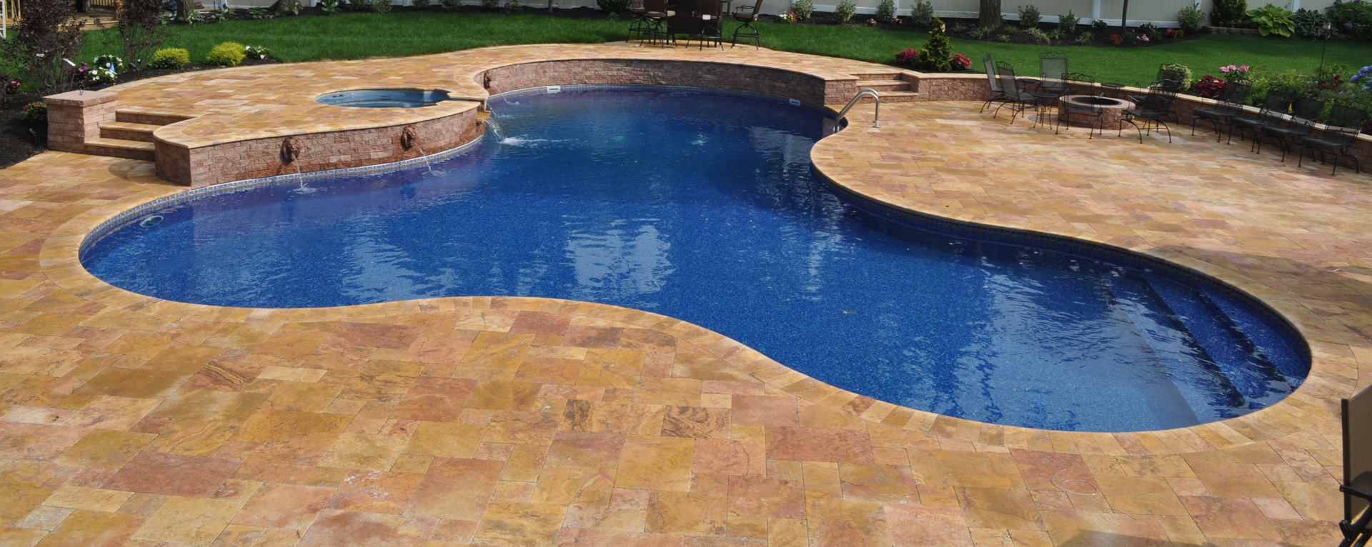 The Best Natural Stones to Use for Pool Decks